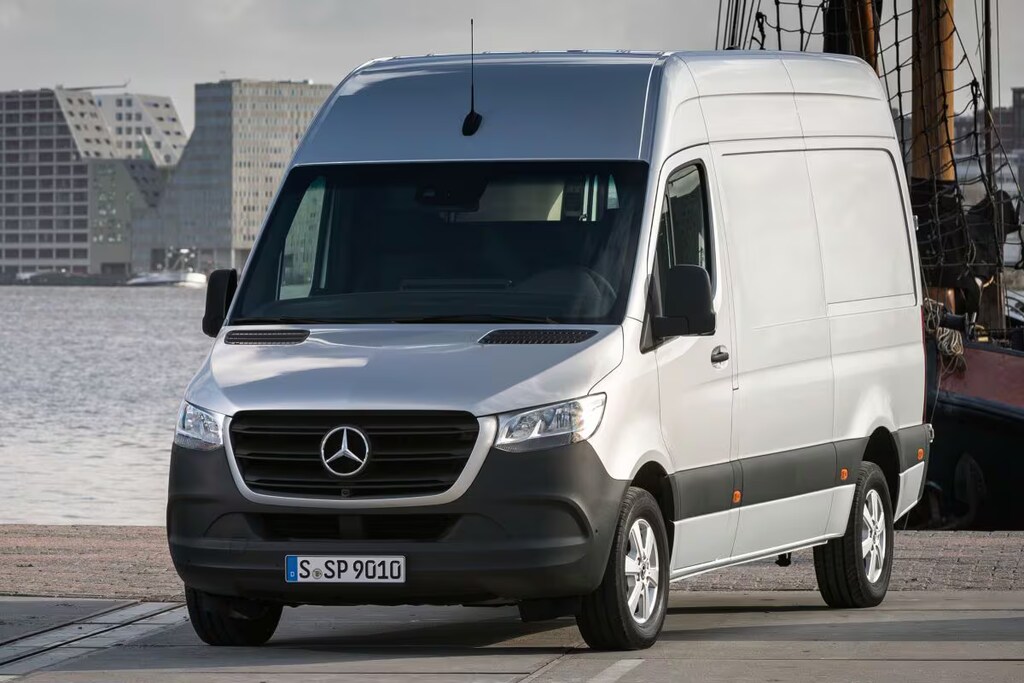 Mercedes-Benz Sprinter: info, uitvoeringen, prijs en meer