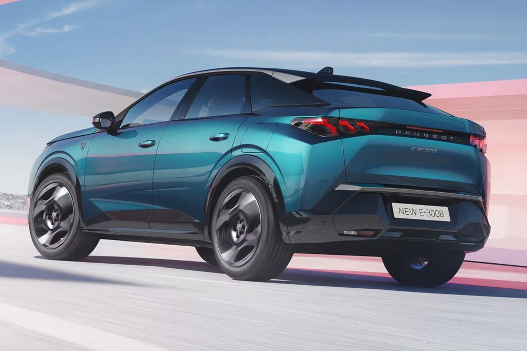 Peugeot e-3008 info uitvoeringen, prijs en meer